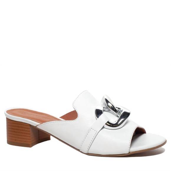Unity in Diversity | Shoes | New Unity In Diversity Bonita 6 In White ...